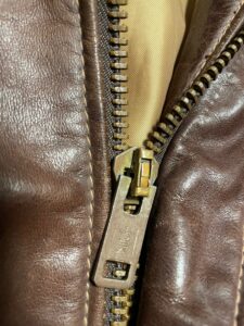 【30年モノ】Schott A2フライトジャケットの魅力と経年変化の実態(ショット・フライトジャケット・レザージャケット・古着 ...